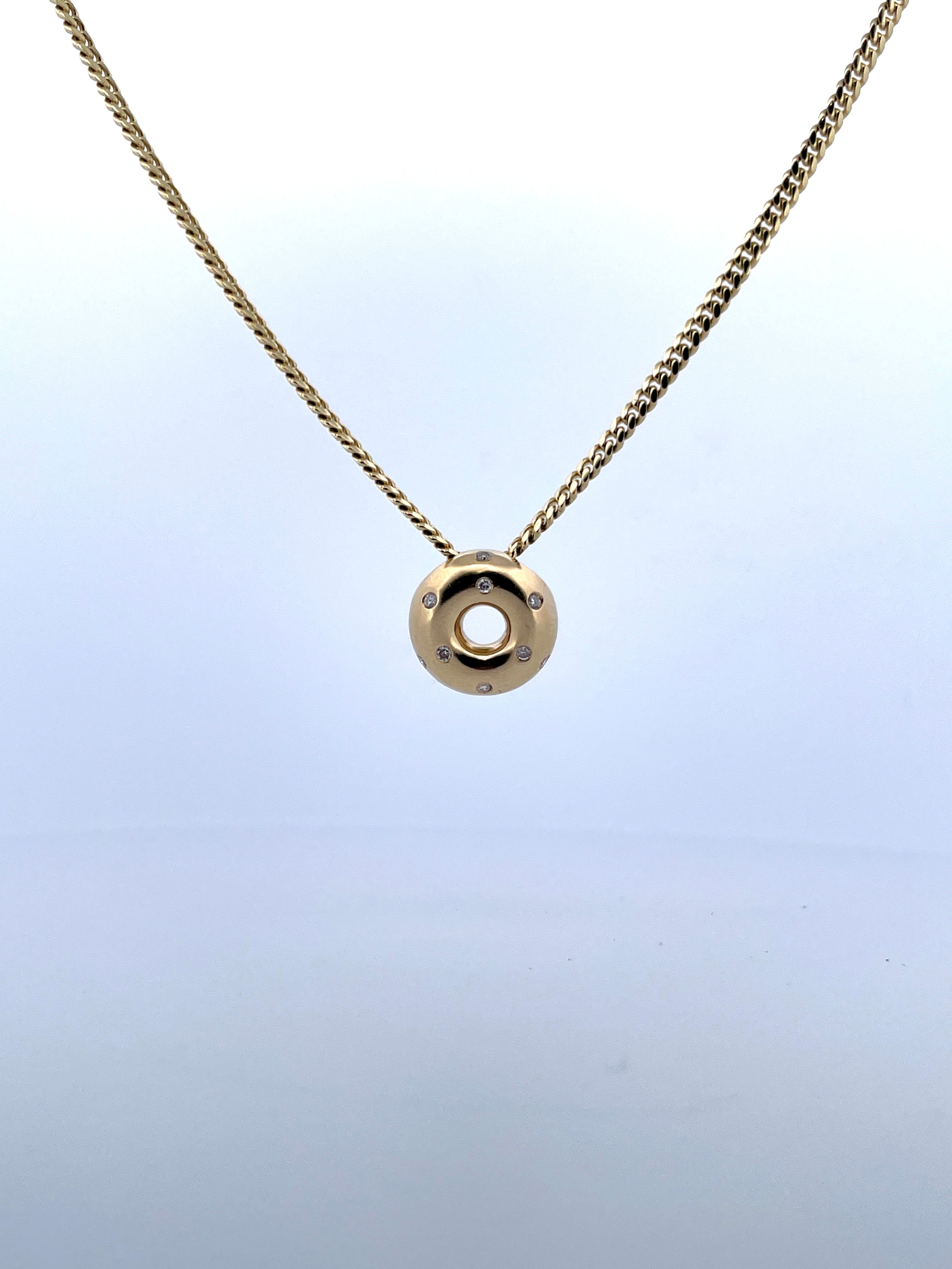 Diamond Donut Pendant – The Diamond Studio