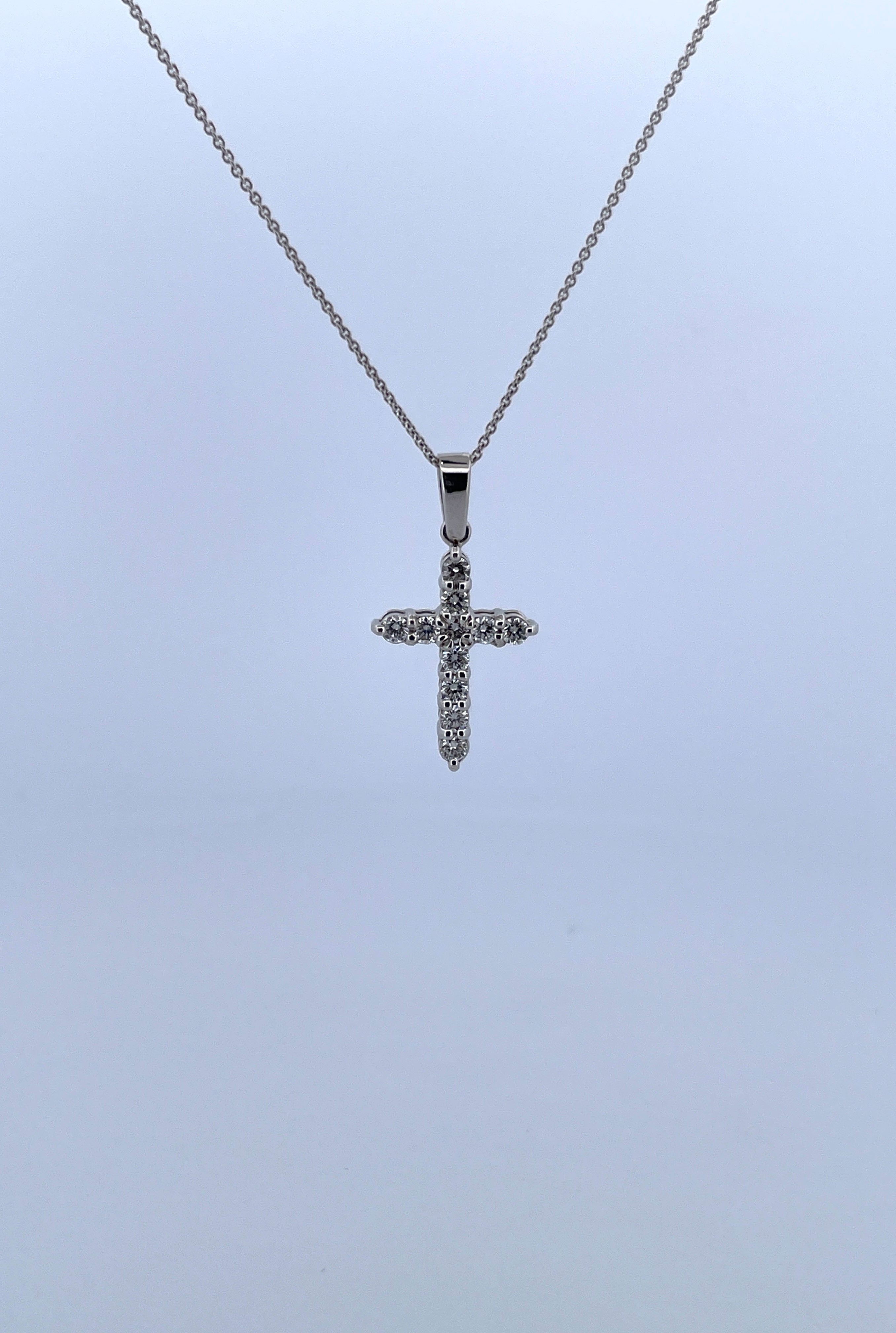 Small White Gold Cross – The Diamond Studio